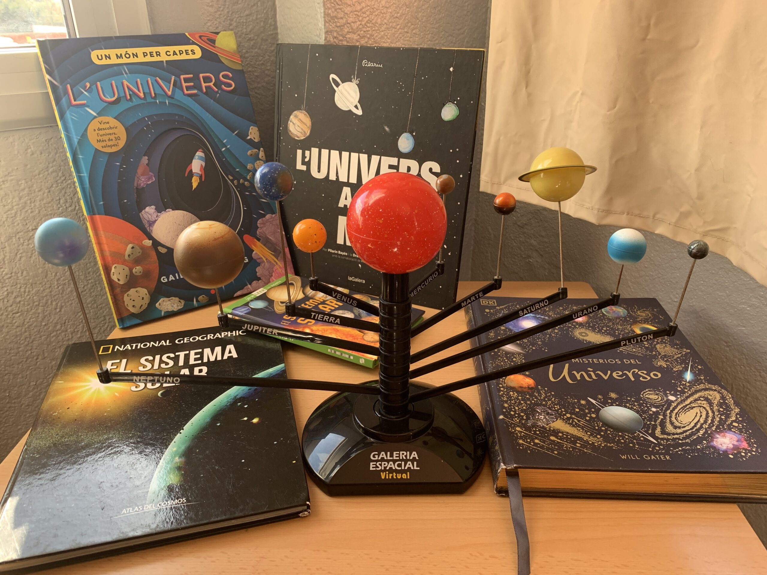 Descobrint el Sistema Solar a 4t de primària! – Mare de Déu de la Roca