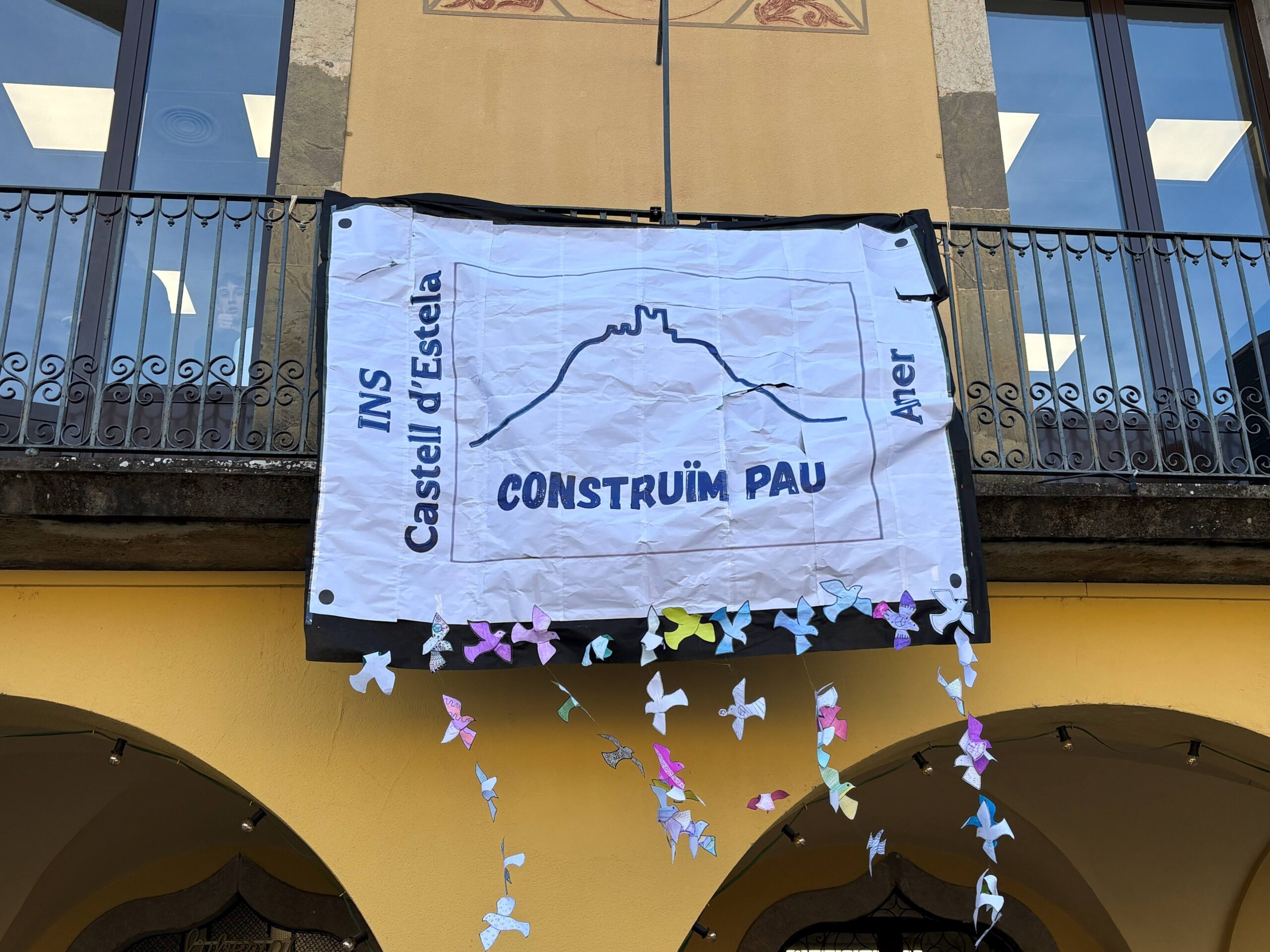 Dia Escolar de la No-violència i la Pau | Institut Castell d'Estela